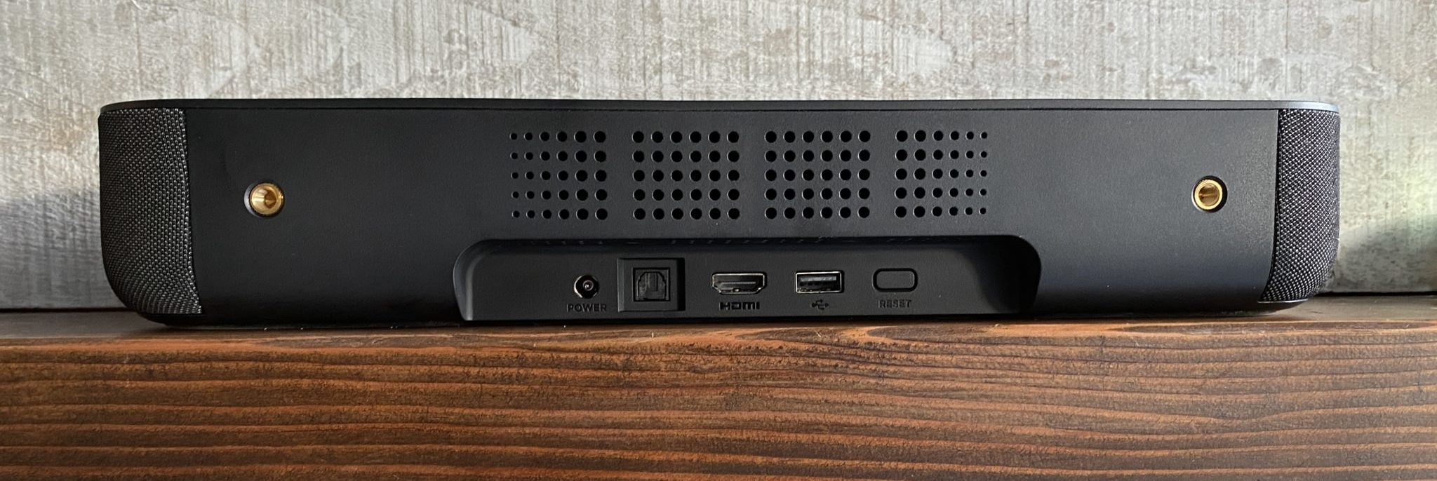 Unboxing the Roku Streambar - GetConnected